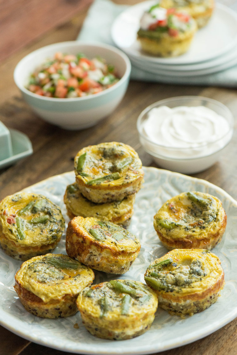 Mini Bulgur and Quinoa Frittatas with Green Beans and Dried Tomatoes ...