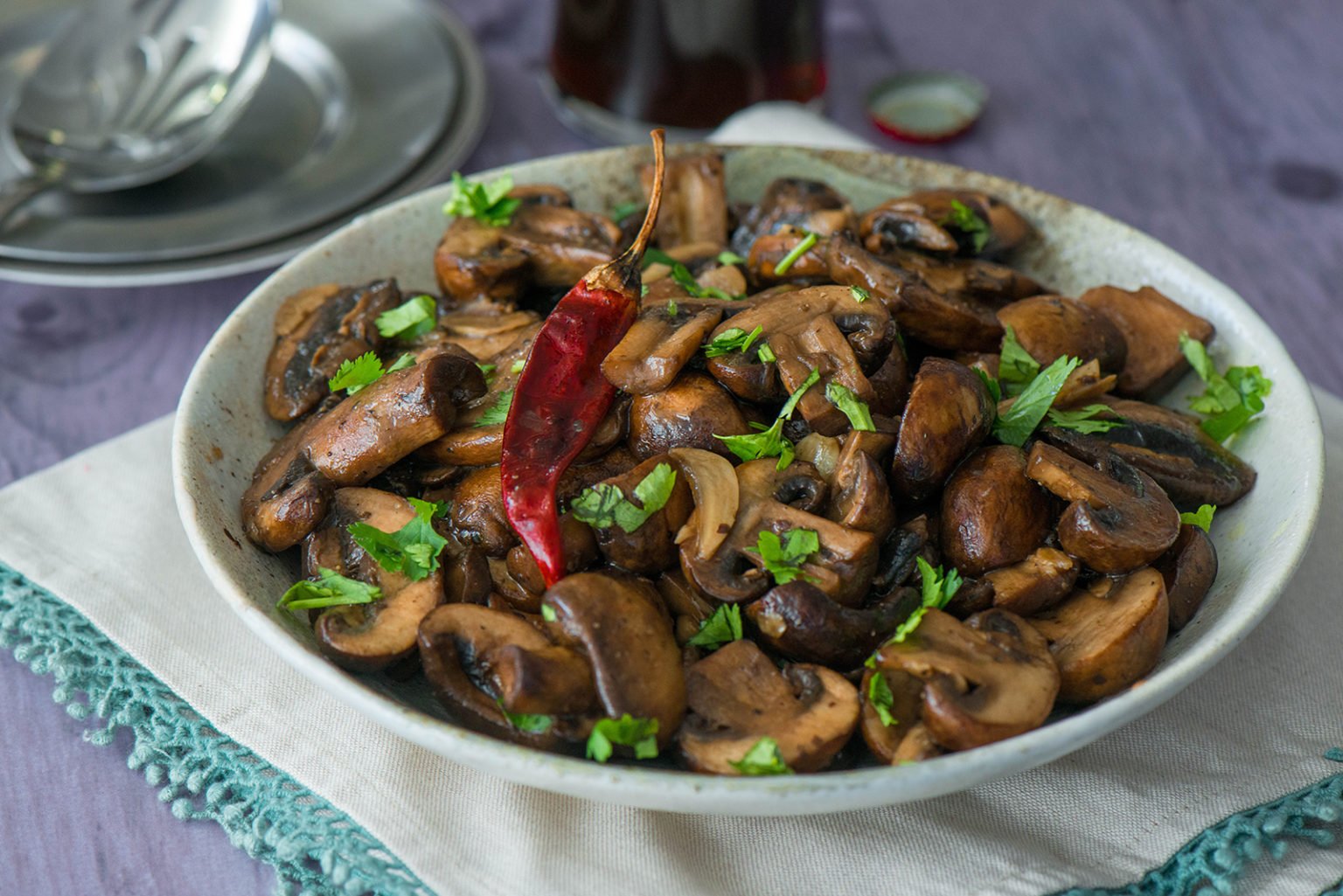 Champiñones al Ajillo | Garlic Fried Mushrooms - Nibbles and Feasts