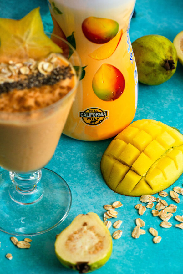 Mango Guava Smoothie - Nibbles and Feasts