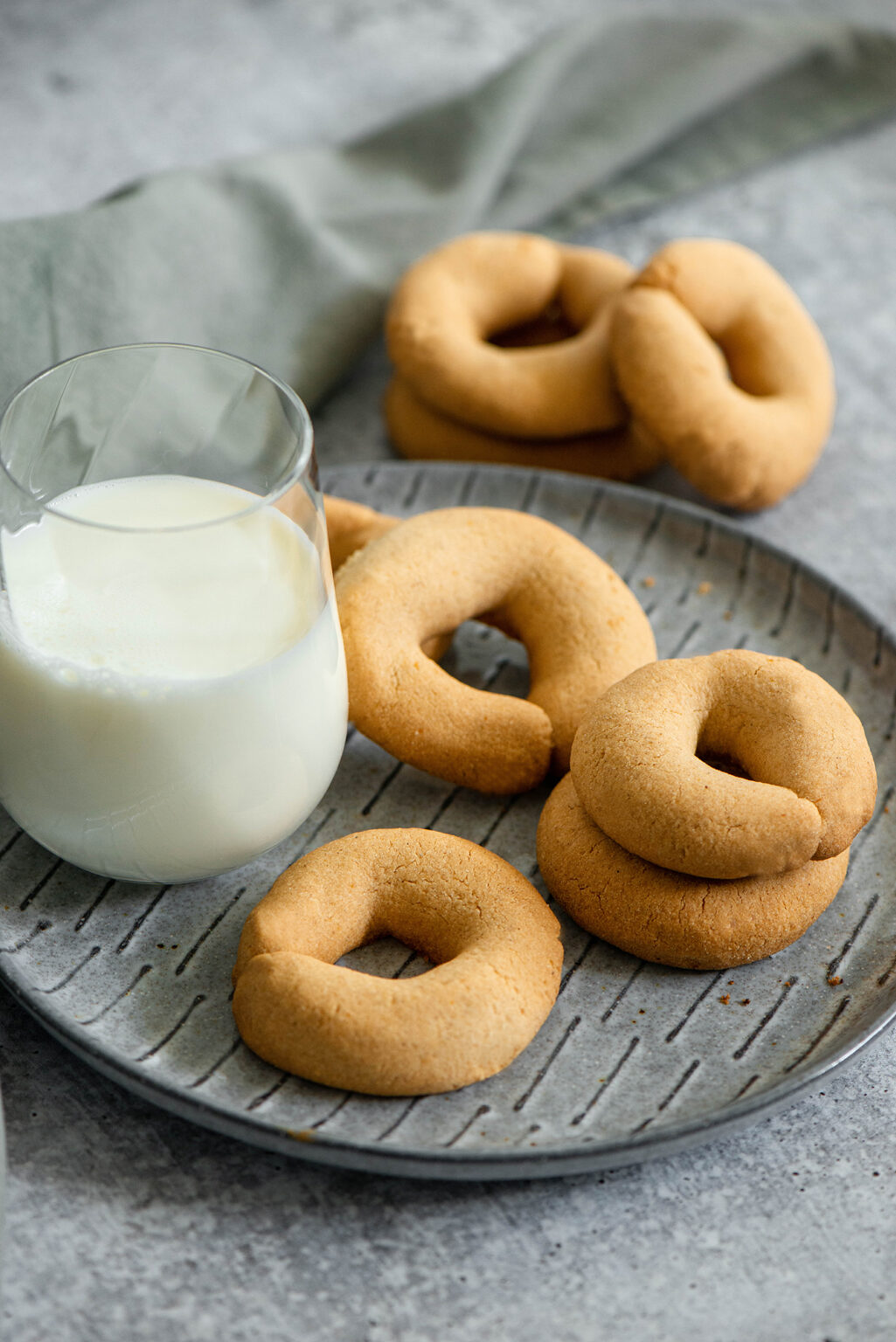 Coricos - Nibbles and Feasts