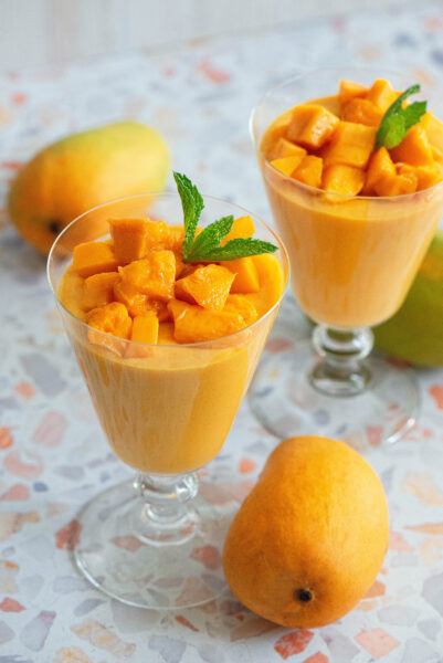 Mango Mousse - Nibbles and Feasts
